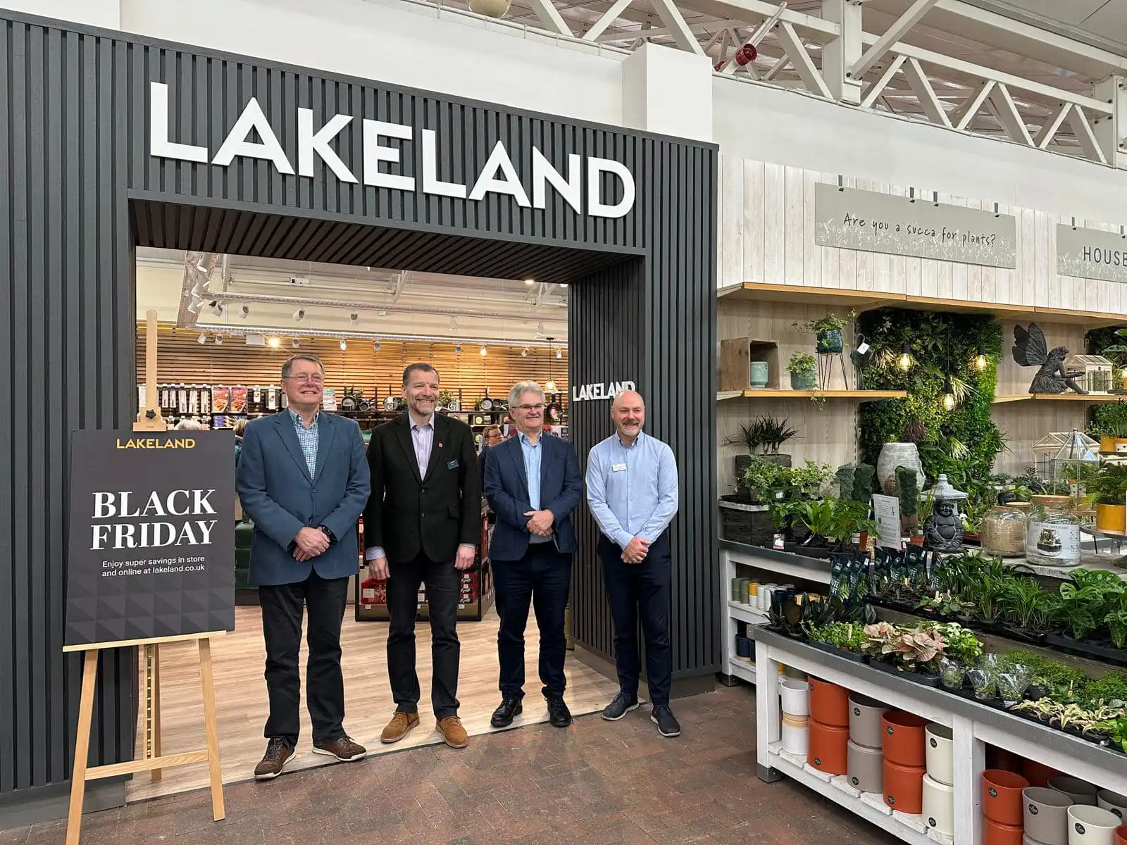 Brand-new Lakeland store - Haskins Garden Centres